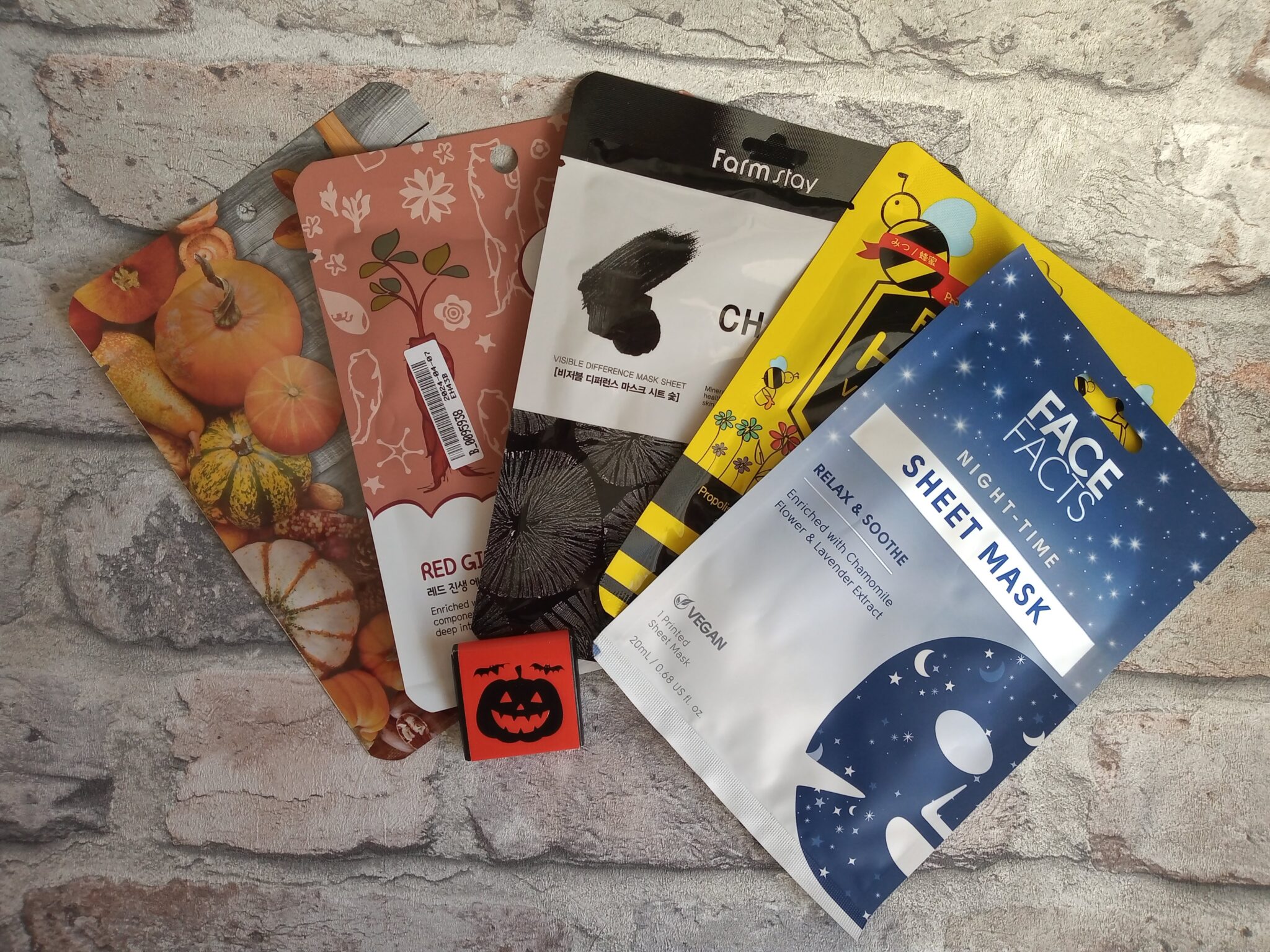 Facemasksclub, a sheet mask subscription box
